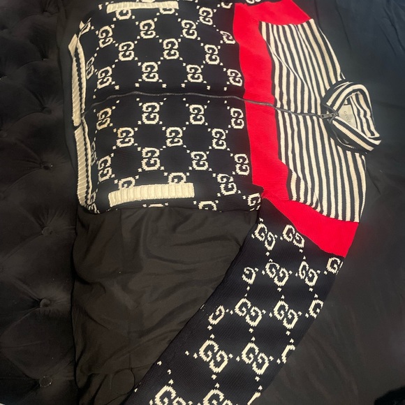 Gucci | Sweaters | Gucci Off White Navy And Red Knit Zip Up Sweater ...